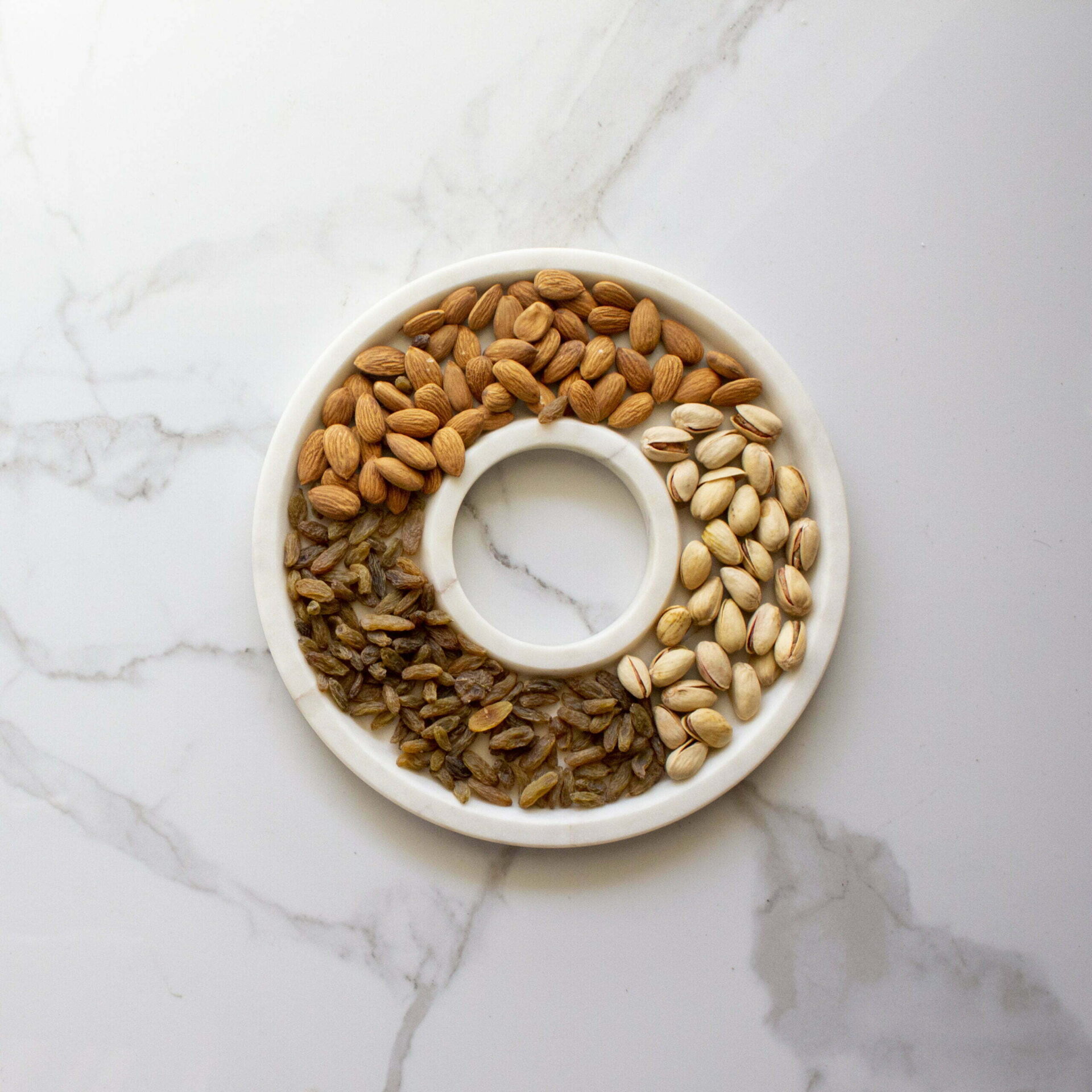 The White Indian Marble Concentric Platter - Byorahomes